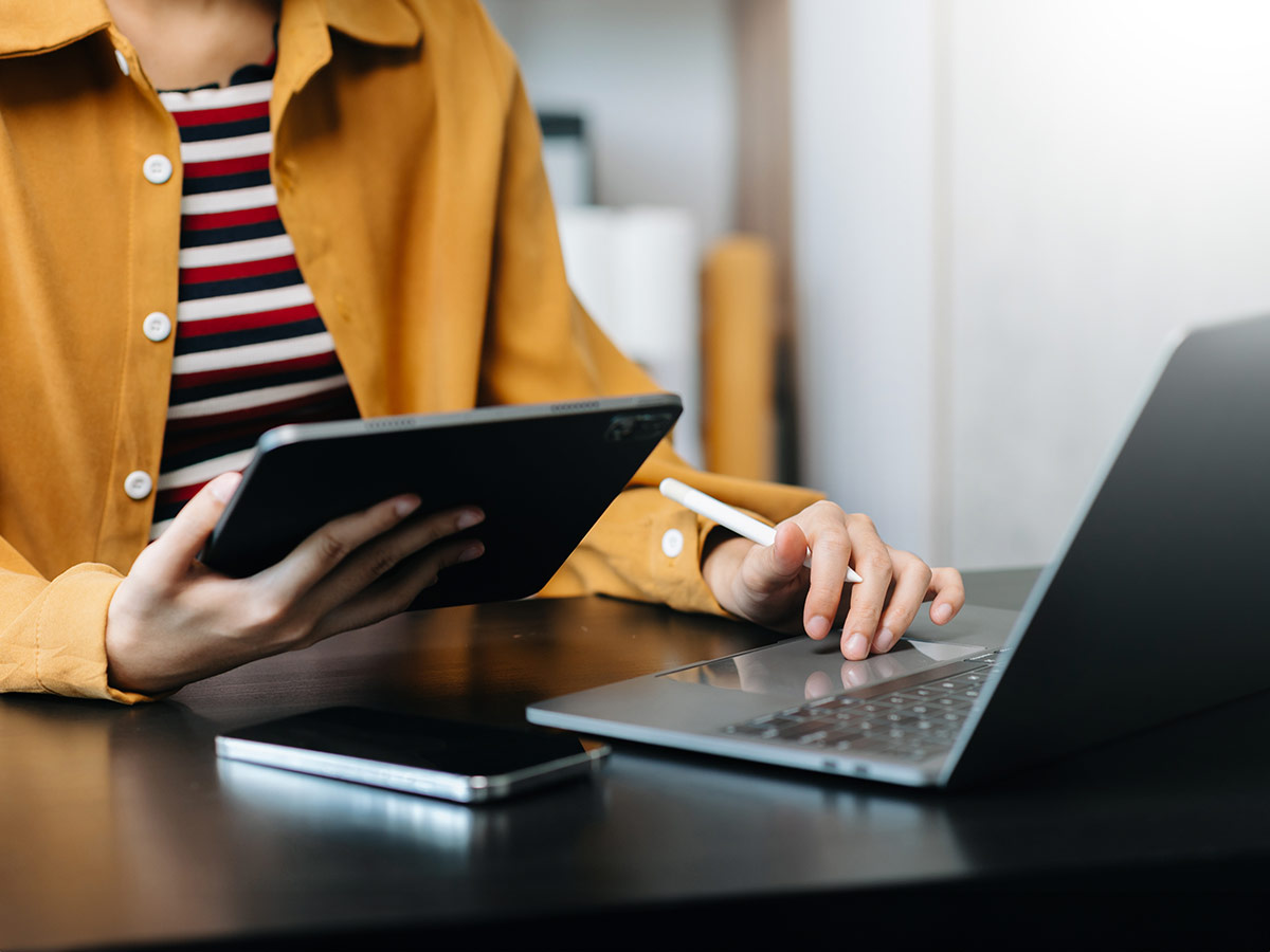 How does a password manager work? | Avira